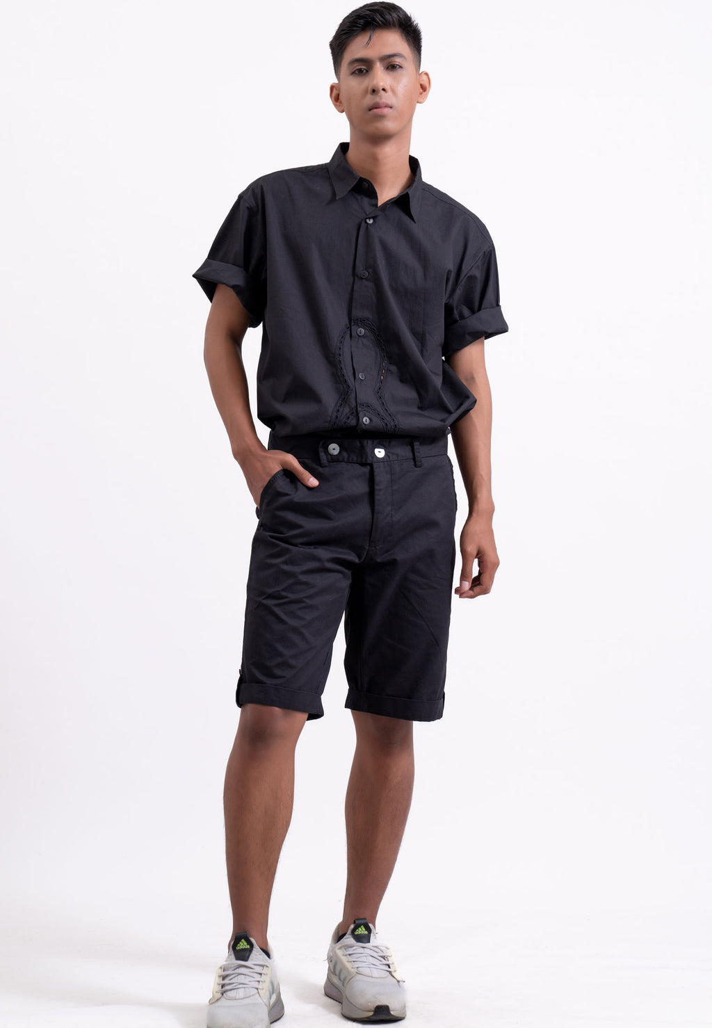 Peter Short – Uluwatu Handmade Balinese Lace
