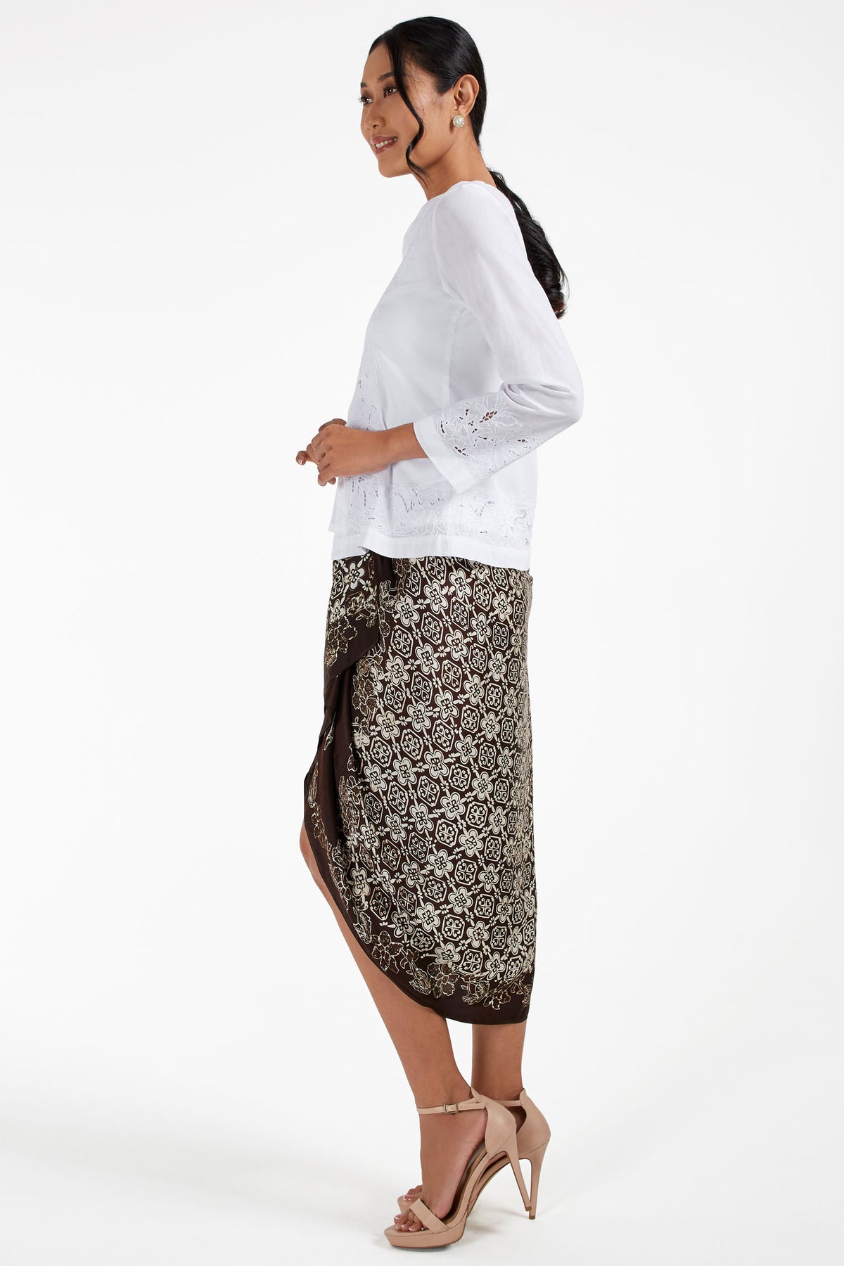 Handmade Balinese Lace Kebaya – Uluwatu Handmade Balinese Lace